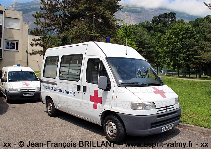 Peugeot Boxer ; Véhicule de Soins d'Urgence - Esprit de Valmy, anciennement Servir & Défendre